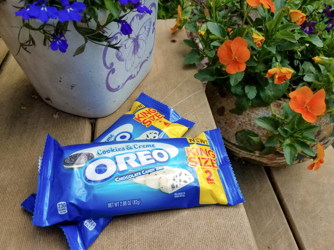 Introducing New OREO Cookies & CrÃ¨me Chocolate Bar PLUS Giveaway ...