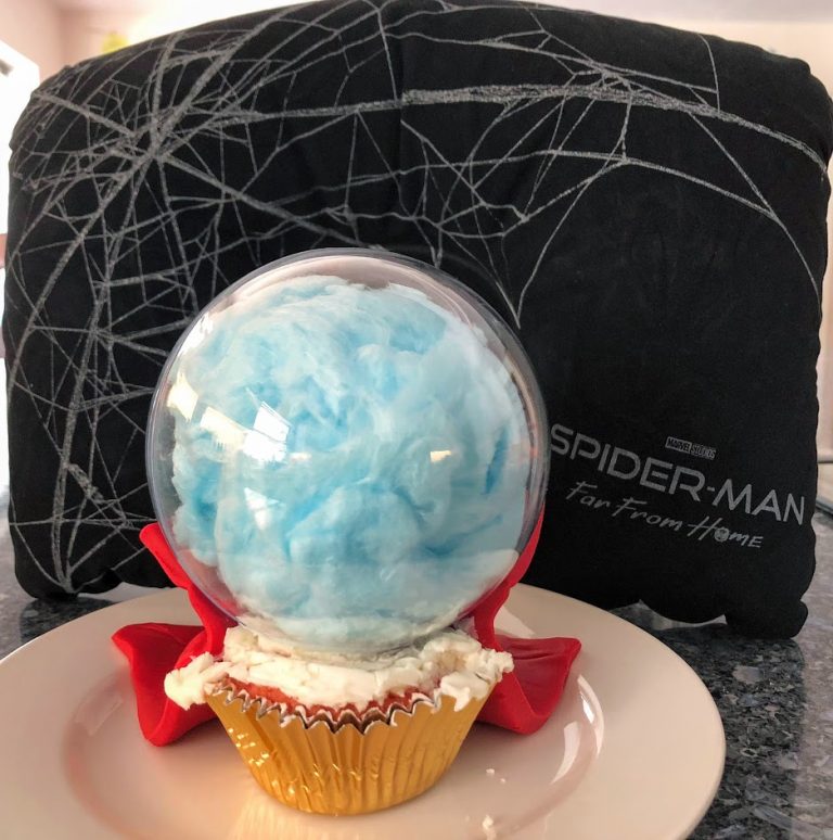 Make Your Own Mysterio Cupcakes - Outnumbered 3 to 1